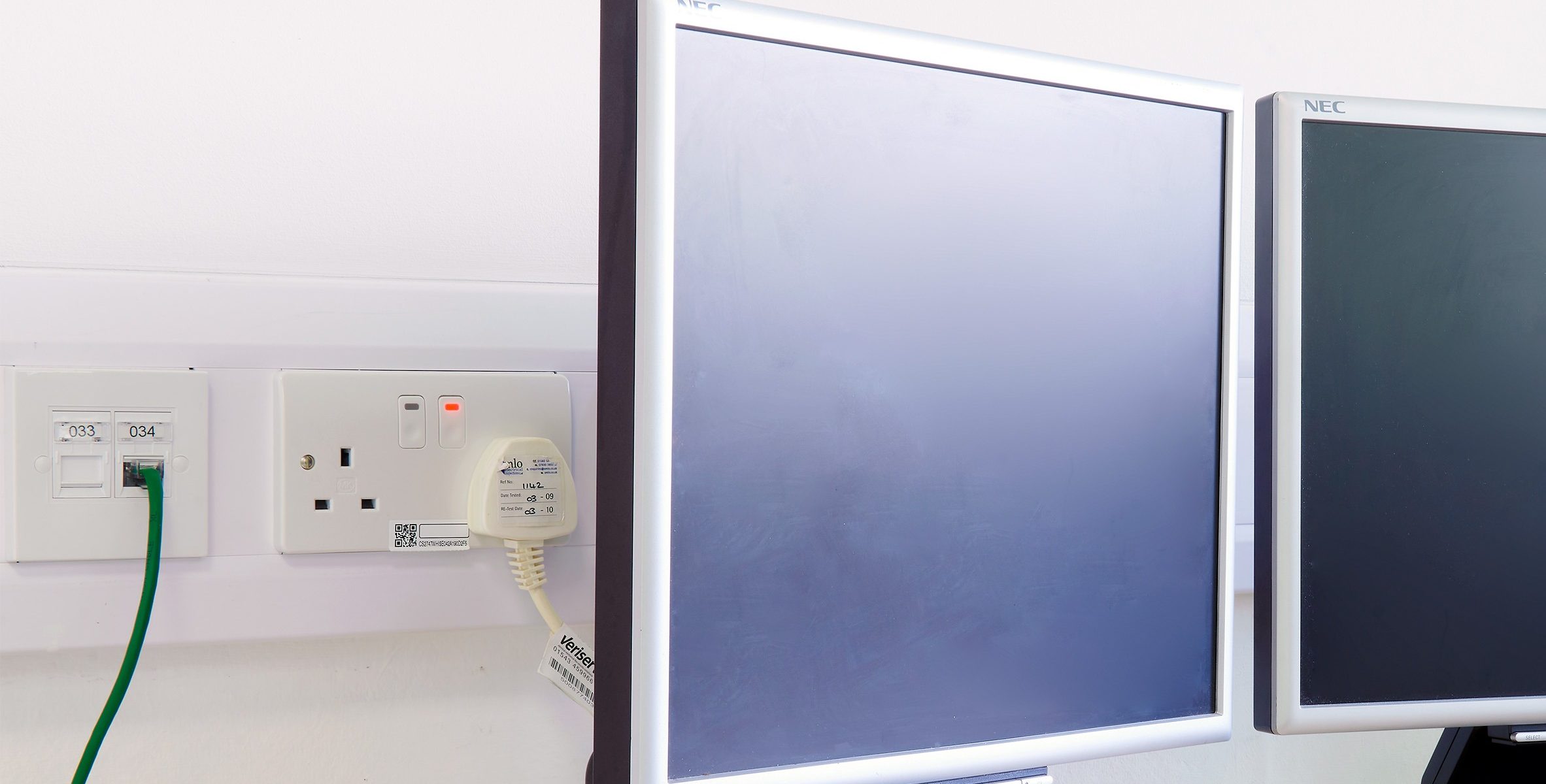 Smart plugs for sustainability - environment friendly?